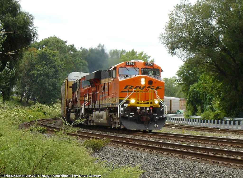 BNSF 5874